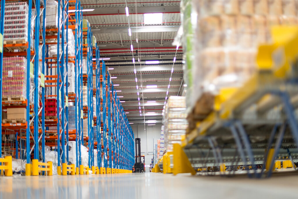 Why Modern Distribution Warehousing Solutions Are Essential for ...